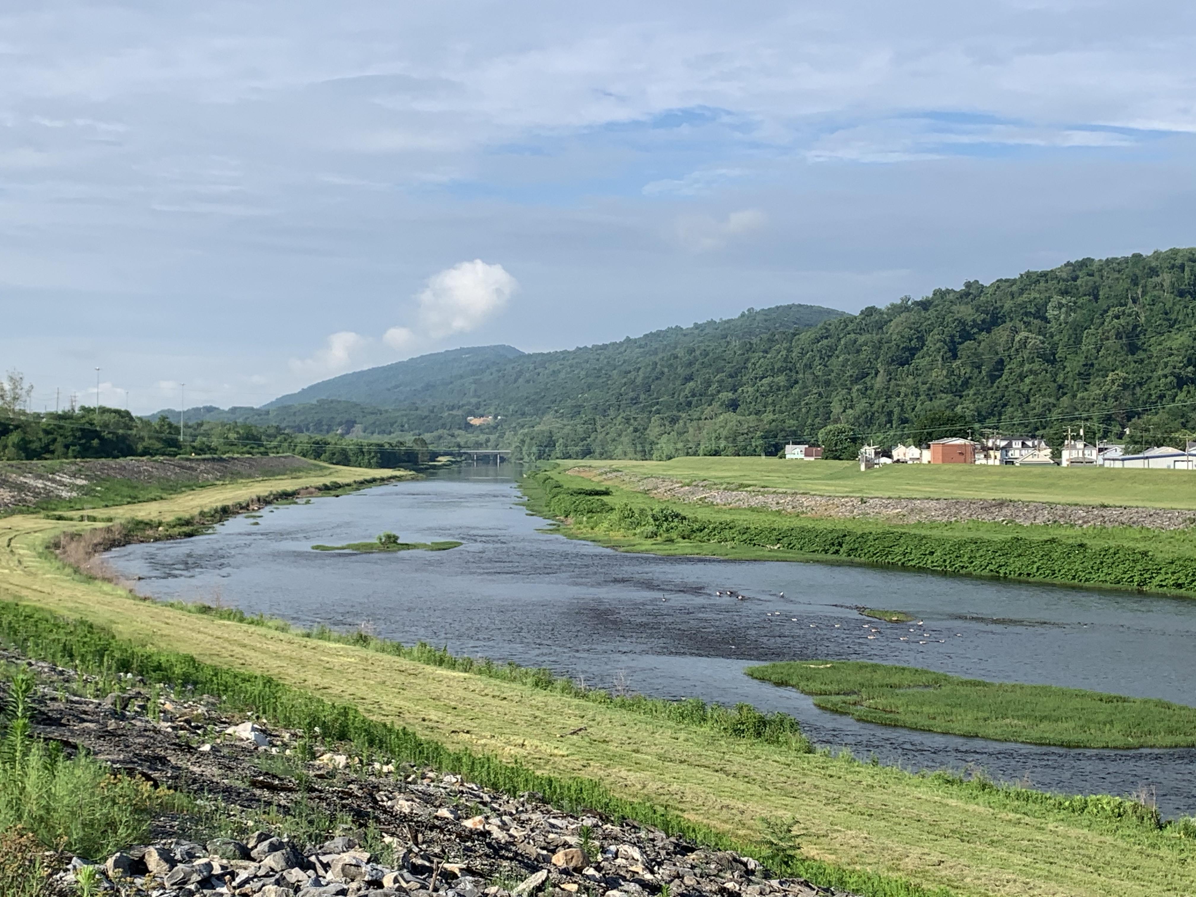 Day Nineteen: Cumberland to Lockhouse 49 on the C&O Canal towpath ...